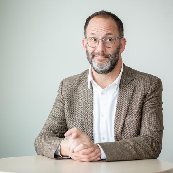 Meet the Faculty | Vancouver Island University | Canada